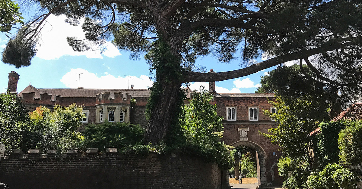 Elizabeth I at Richmond Palace: The Queen, the River, and the End of an ...